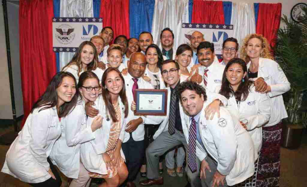 Miami Dade College students hailed for community service | South ...